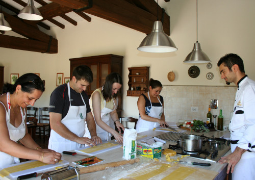 Cookery holidays in Italy | Individuals and groups with cookery lessons